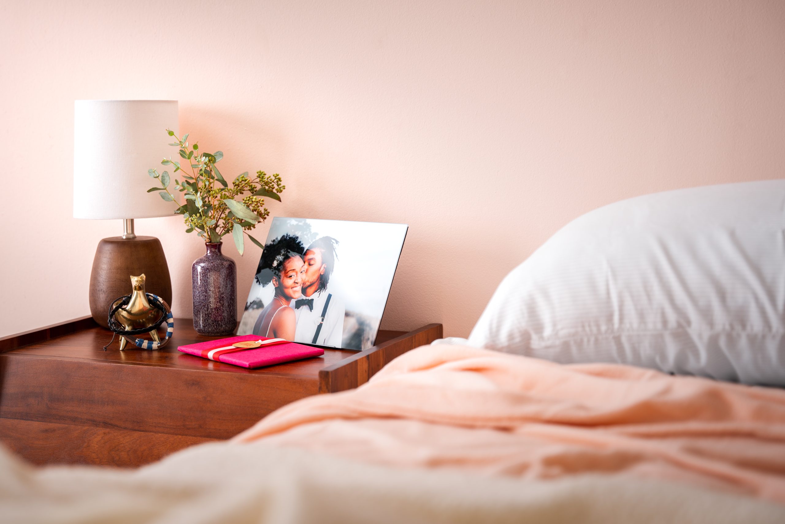 How to Decorate Your Home to Soothe Anxiety - Fracture | Blog Decor