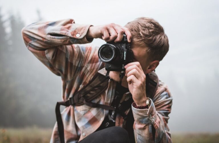 Spring Cleaning: How to Organize Your Camera Roll - Fracture | Blog